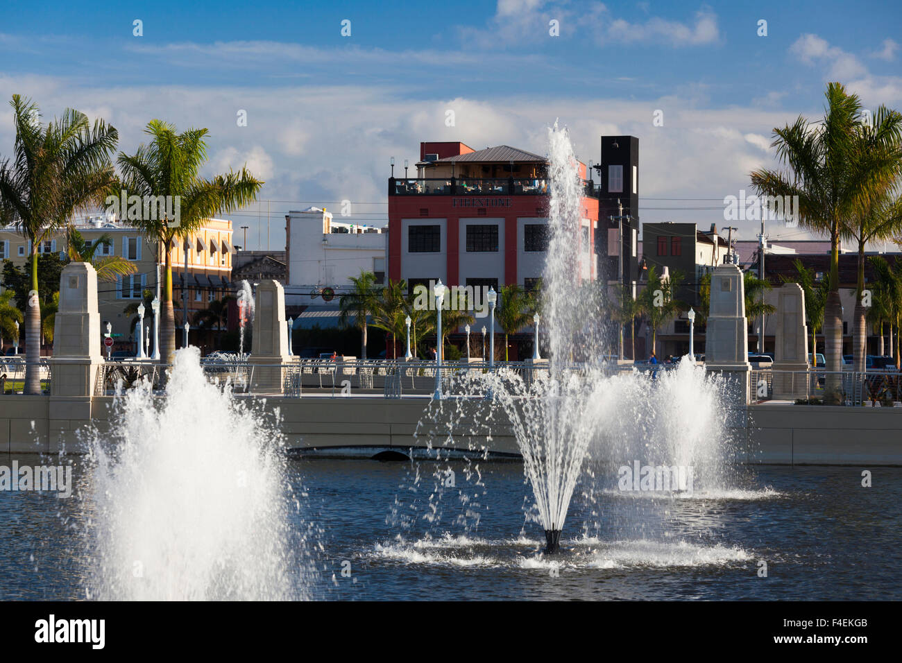Downtown fort myers beach hi-res stock photography and images - Alamy