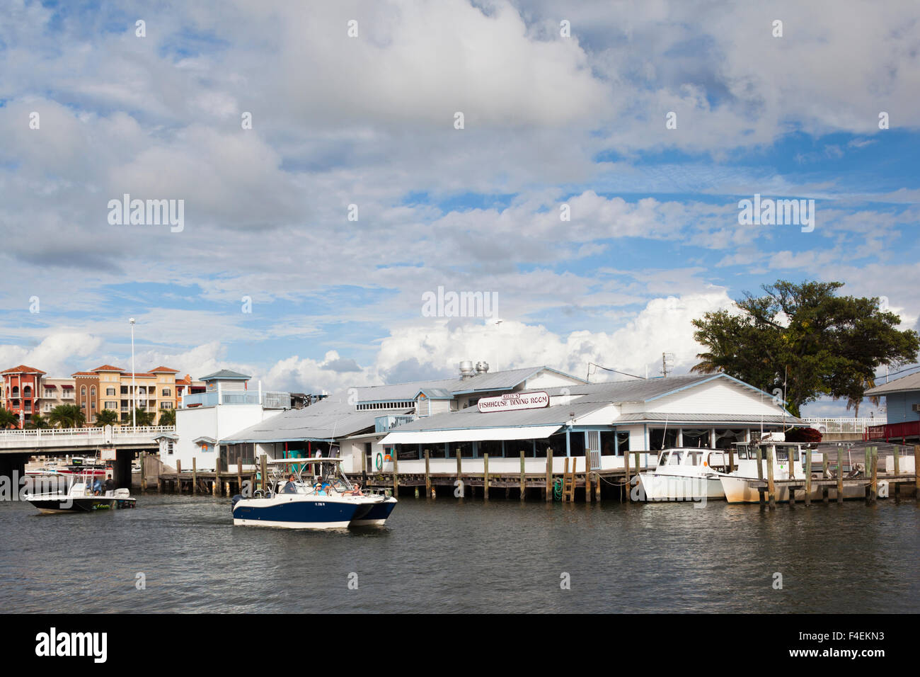 USA, Florida, Gulf Coast, Naples, Naples Bay waterfront Stock Photo - Alamy