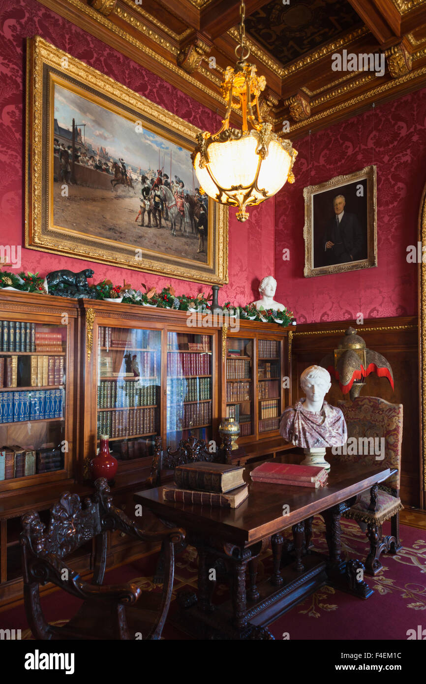 USA, Florida, Palm Beach, The Flagler Museum, originally home of Henry ...