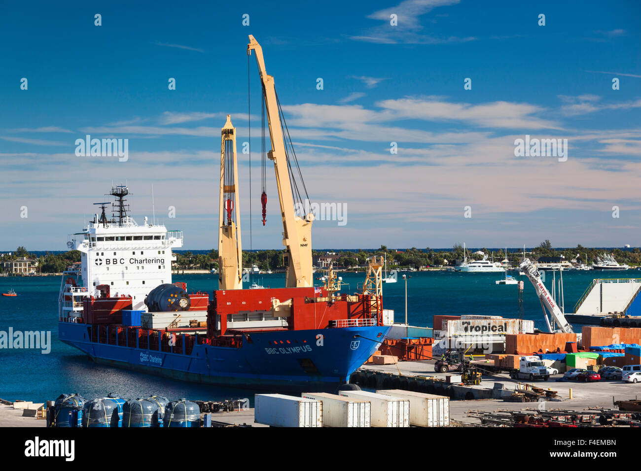 Port of palm beach overview hi-res stock photography and images - Alamy