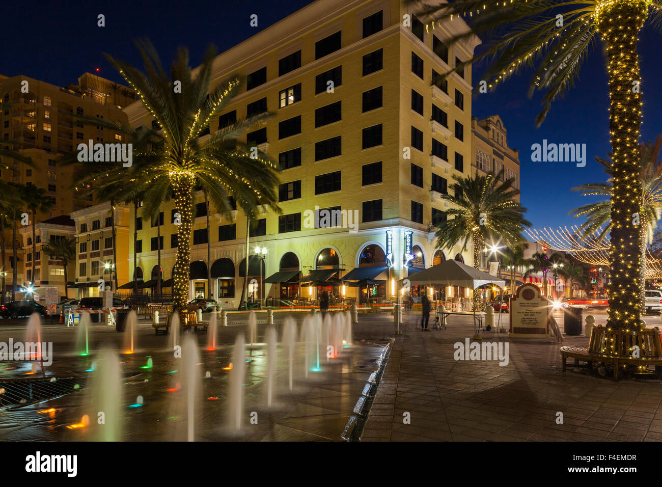 Clematis street west palm hi-res stock photography and images - Alamy