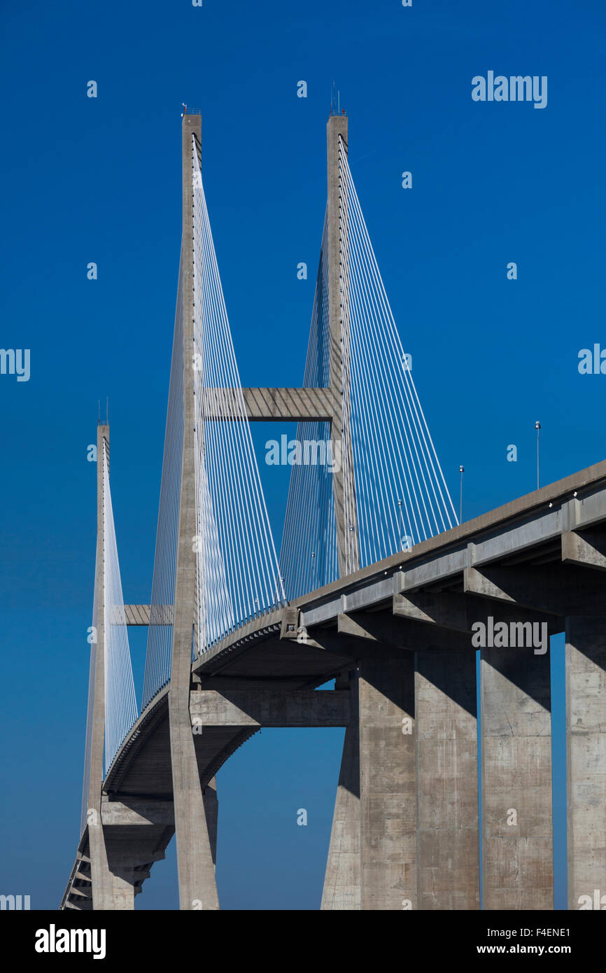 Georgia, Brunswick, Sidney Lanier Bridge, across the Brunswick River ...
