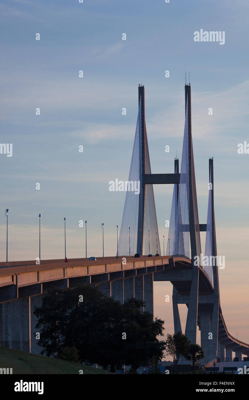 Georgia, Brunswick, Sidney Lanier Bridge, across the Brunswick River ...