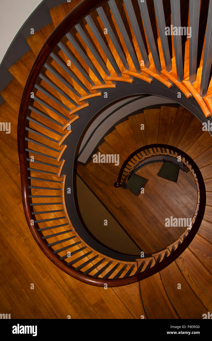 Shaker spiral staircase hi-res stock photography and images - Alamy