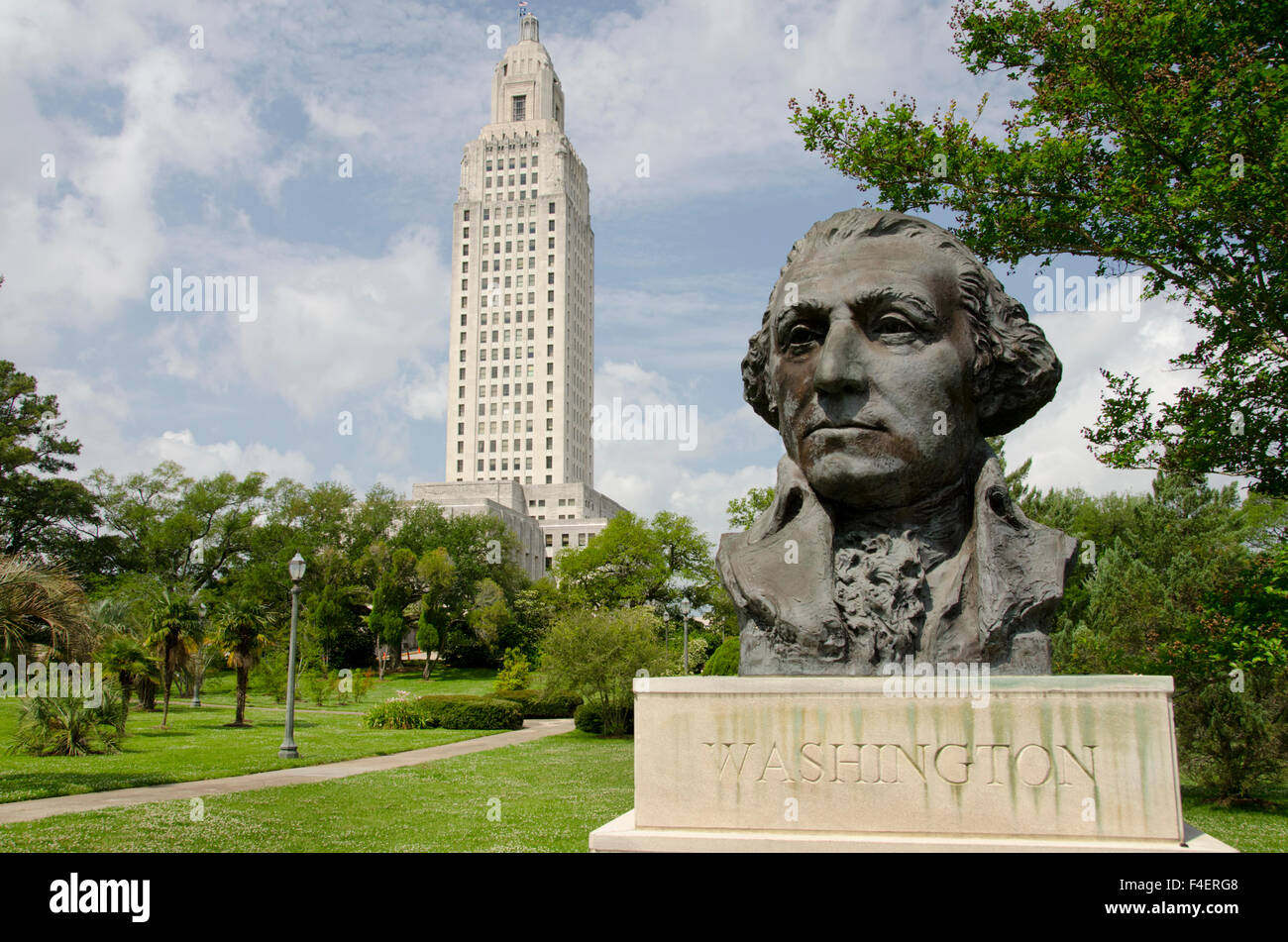 Bust george washington hi-res stock photography and images - Alamy