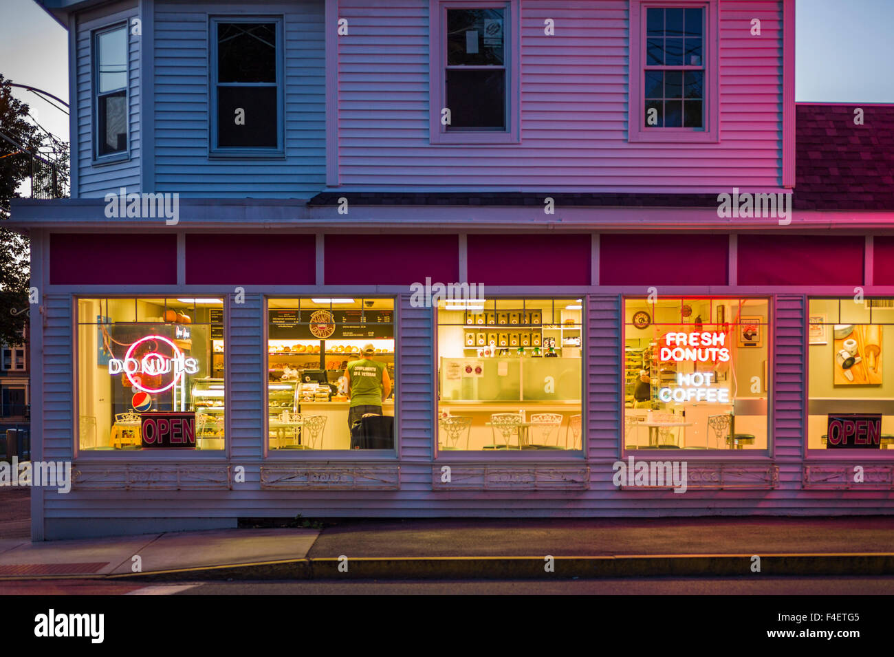 Massachusetts, Saugus, Kane's Donuts building Stock Photo - Alamy
