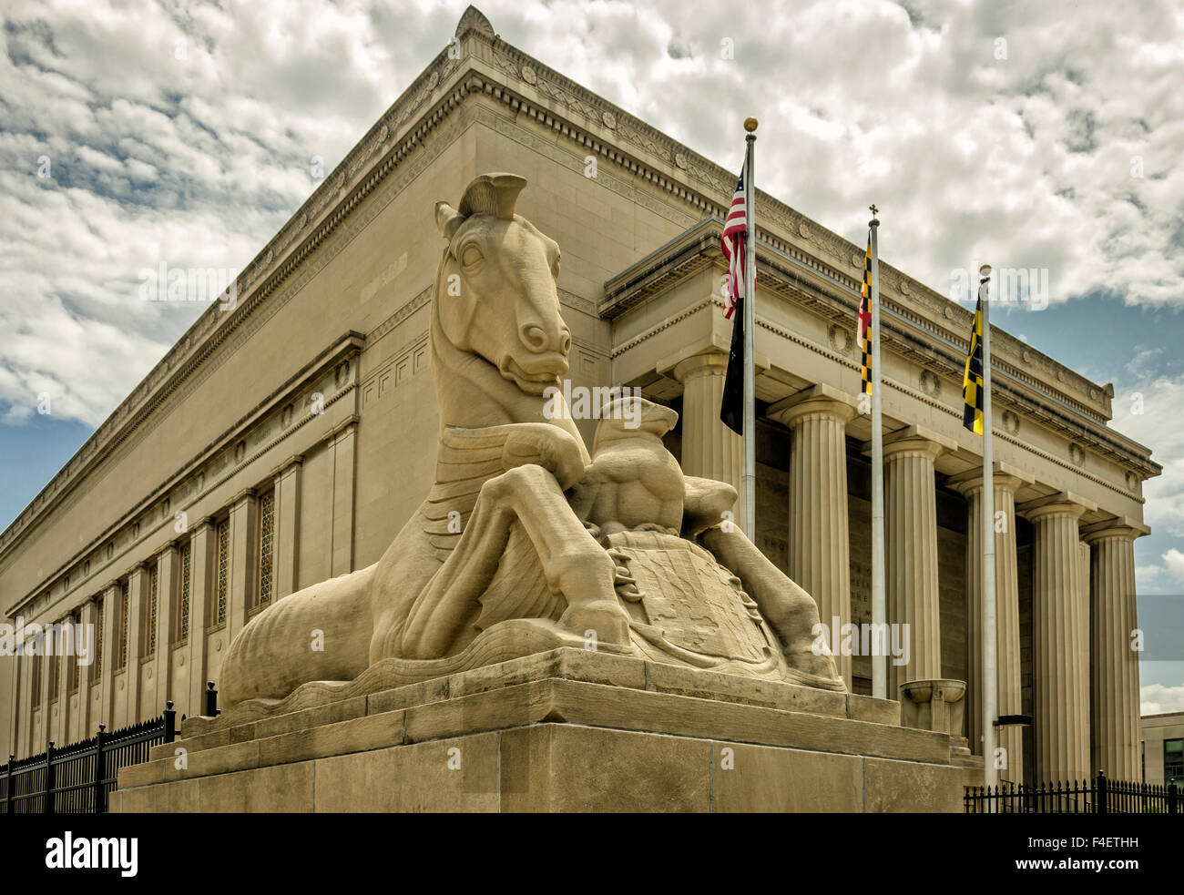 Baltimore's classical War Memorial Stock Photo - Alamy