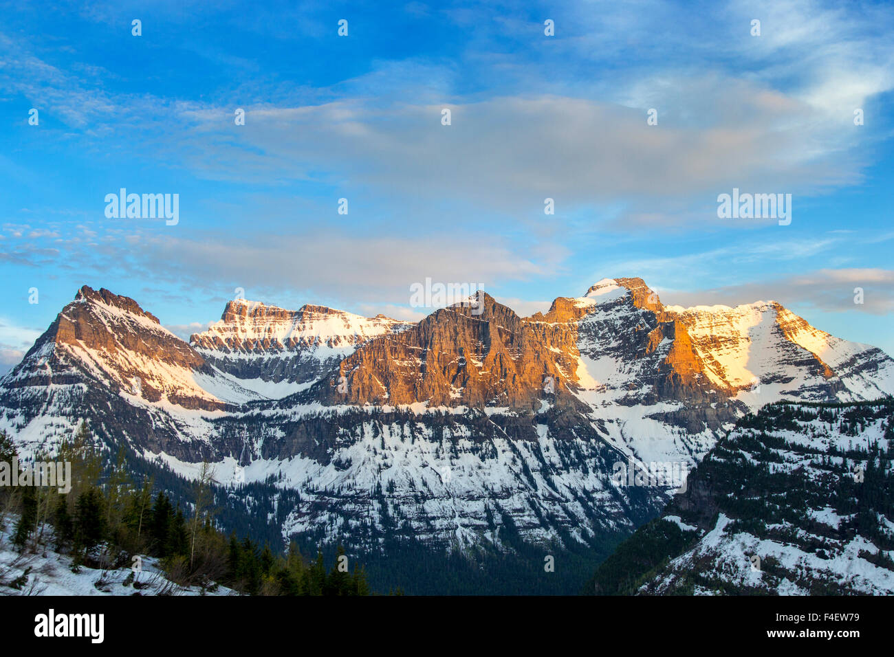 Mount Oberlin and Cannon catch days last light in spring at Glacier ...