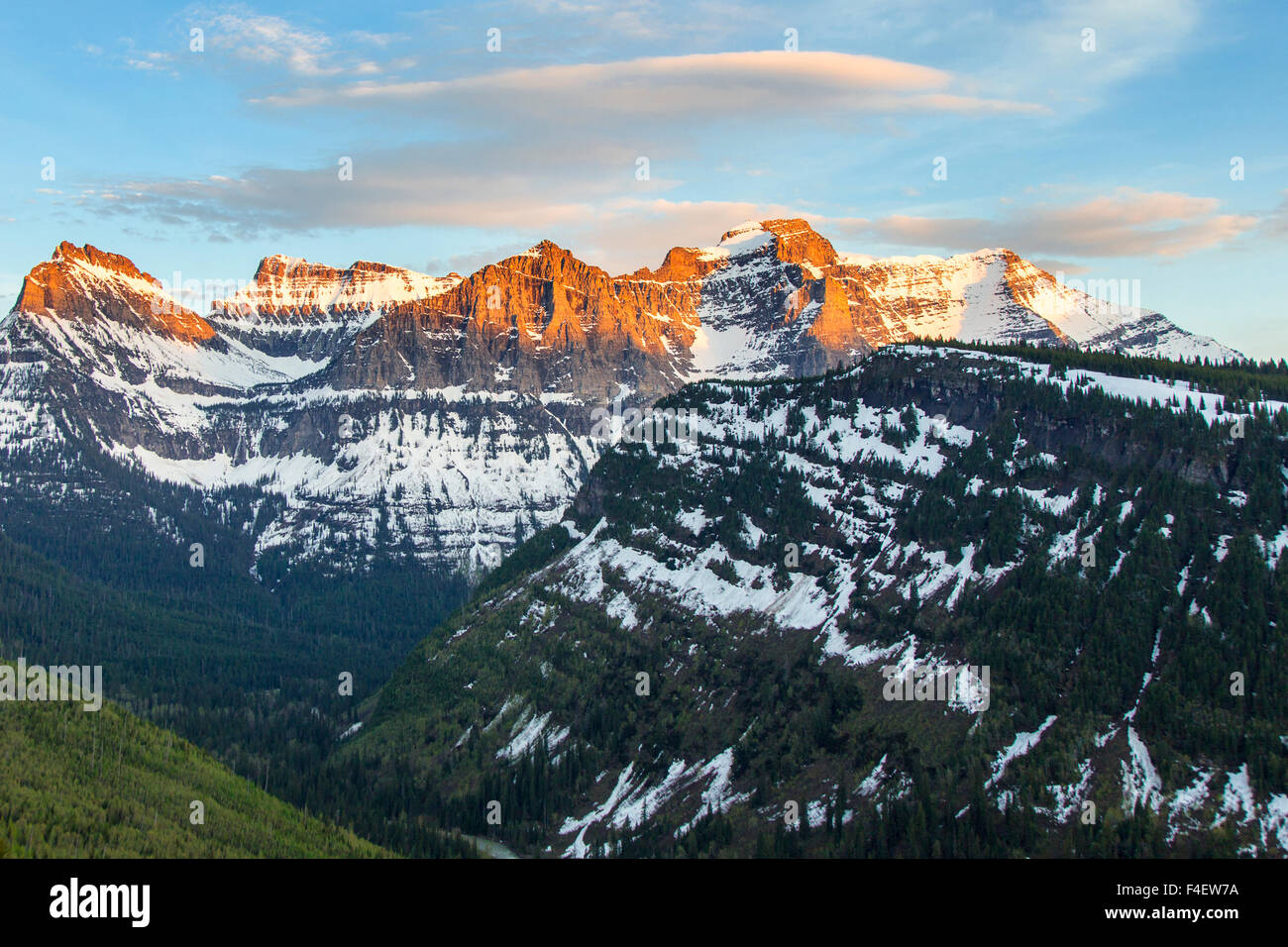 Mount Oberlin and Cannon catch days last light in spring at Glacier ...
