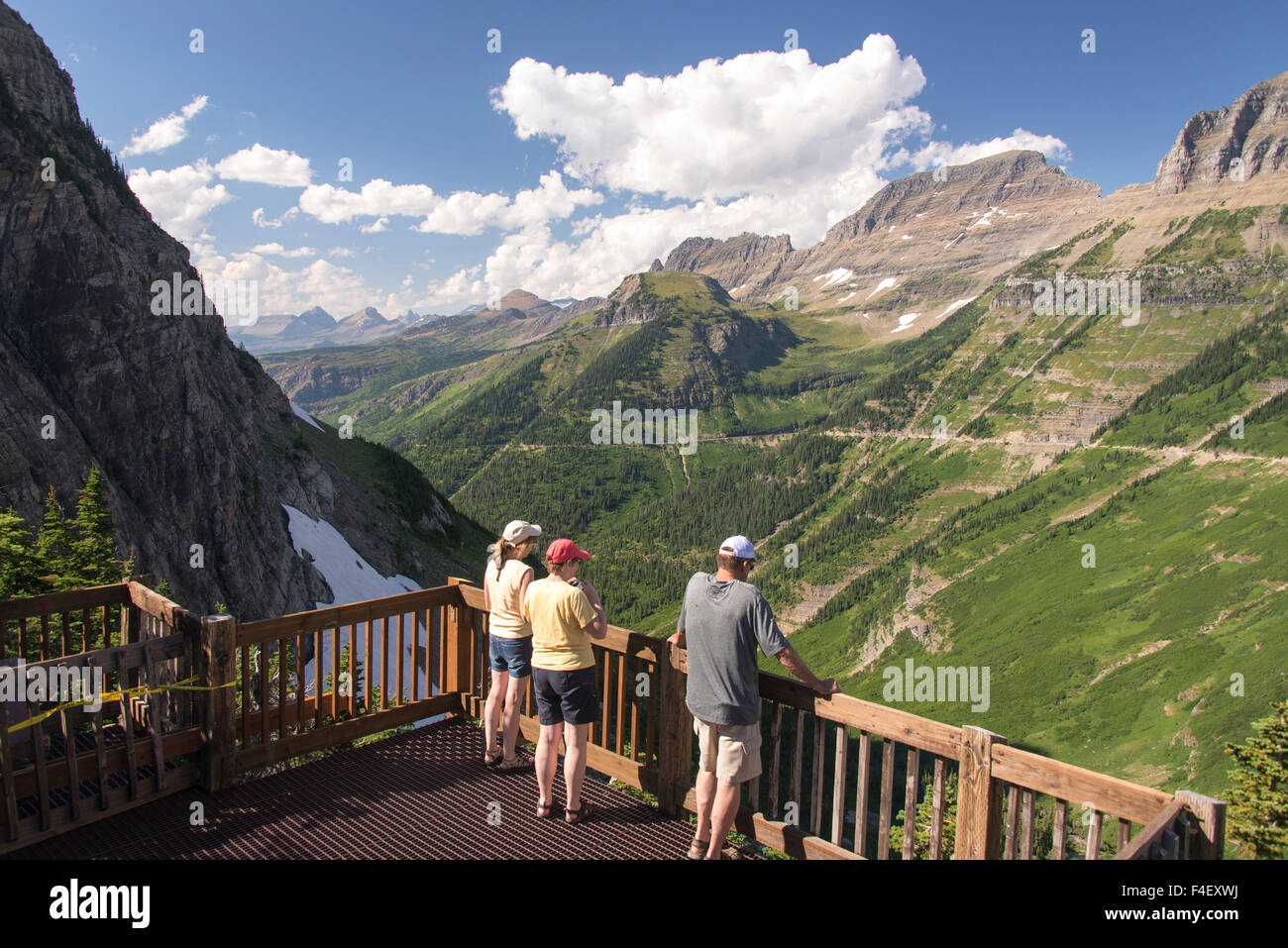 USA, Montana, Glacier National Park. Oberlin Bend Overlook platform ...