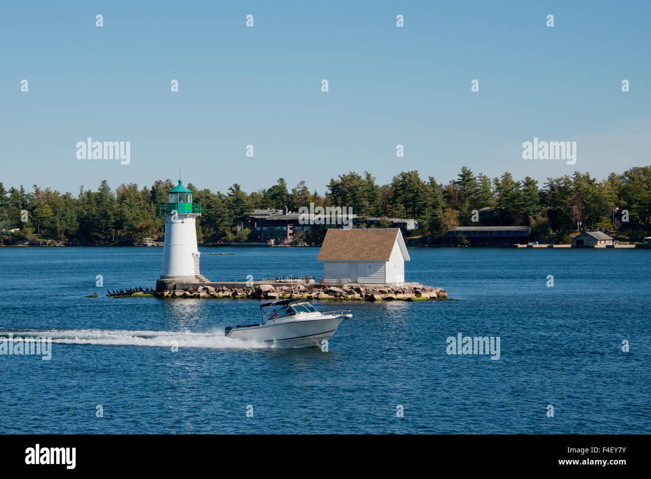 New York, St. Lawrence Seaway, Thousand Islands, American Narrows ...