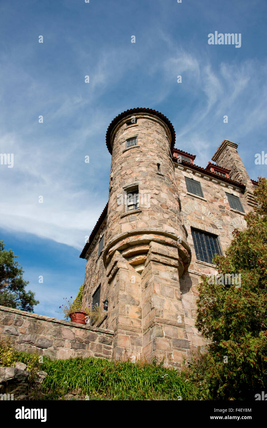 New York, St. Lawrence Seaway, Thousand Islands. Singer Castle on Dark ...