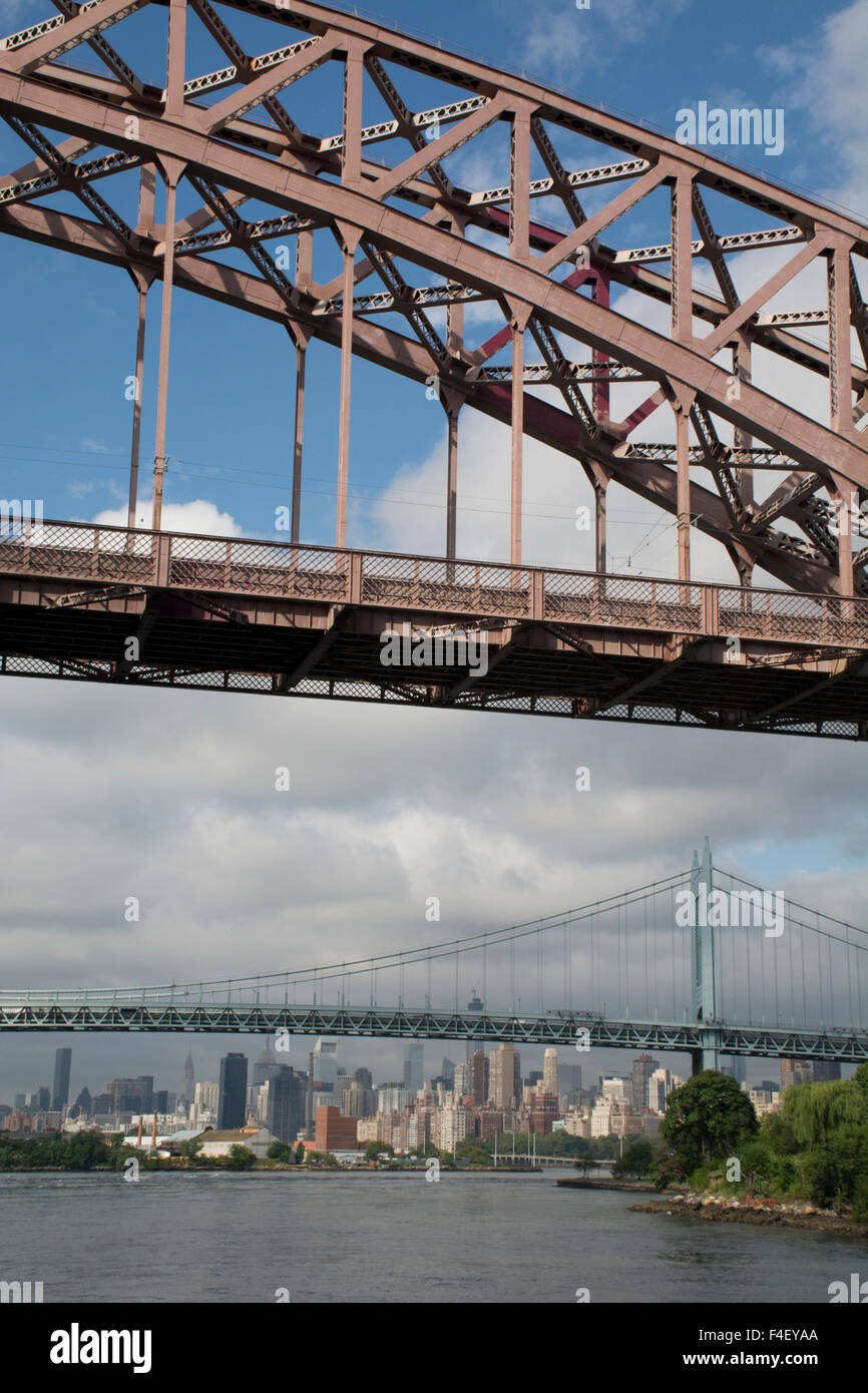 New York, New York, East River. New York City skyline view from the ...