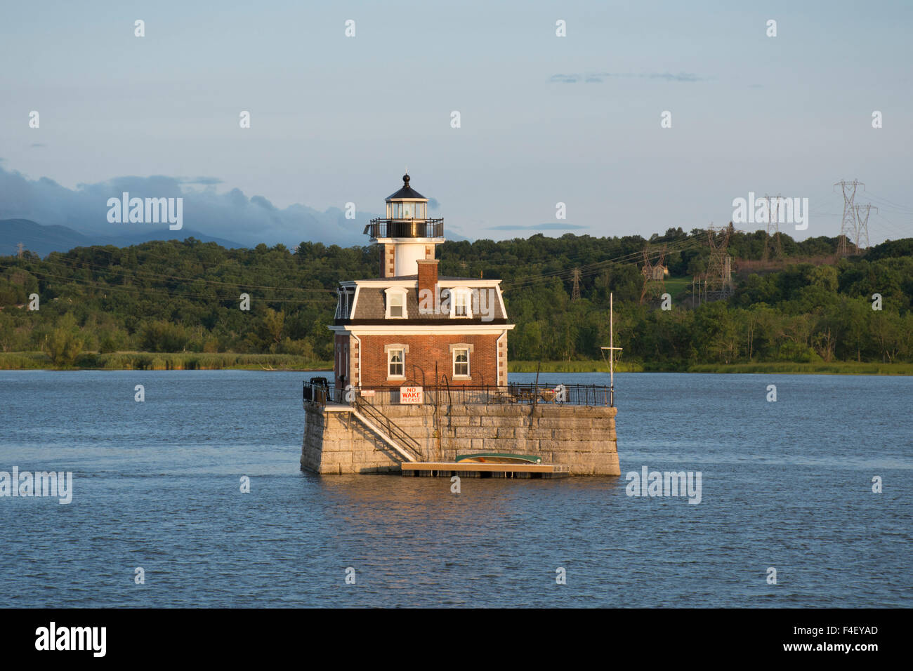 New York, Hudson River between Kingston and Troy. Historic Hudson ...