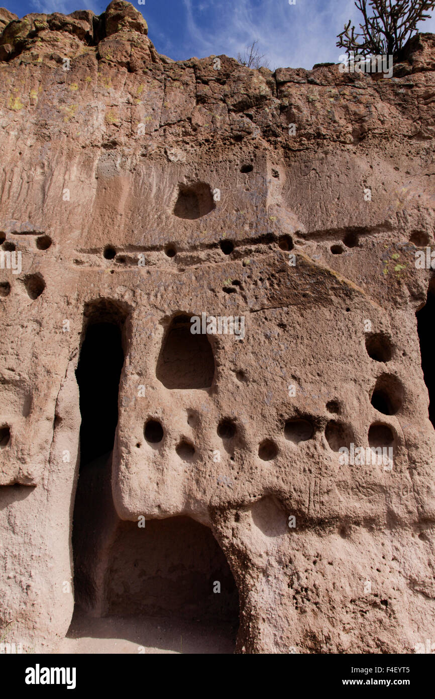 Santa Clara Pueblo, New Mexico, USA. Puye Cliff Dwellings Stock Photo ...