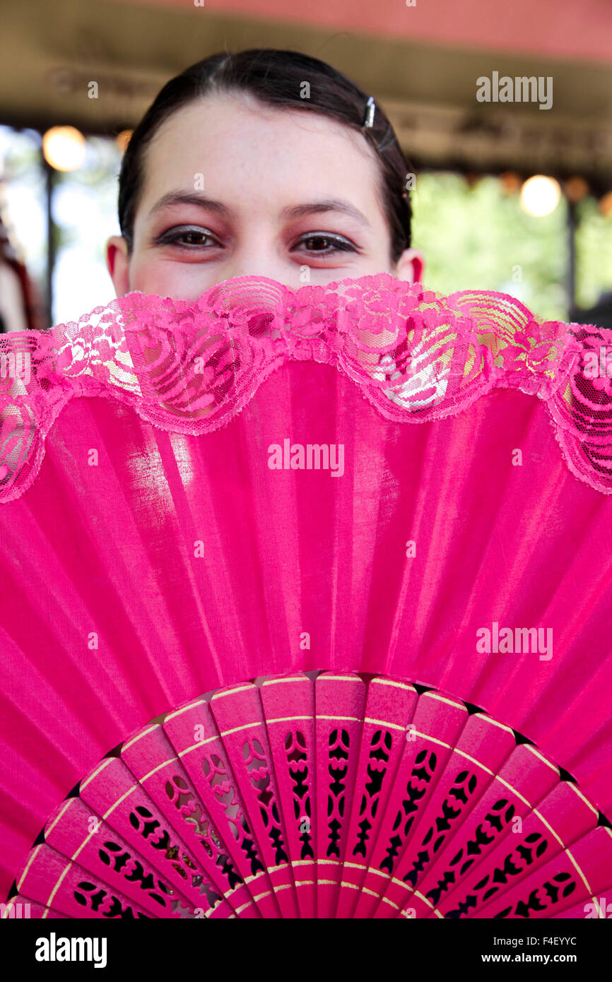 Pink flamenco dancer hi-res stock photography and images - Alamy