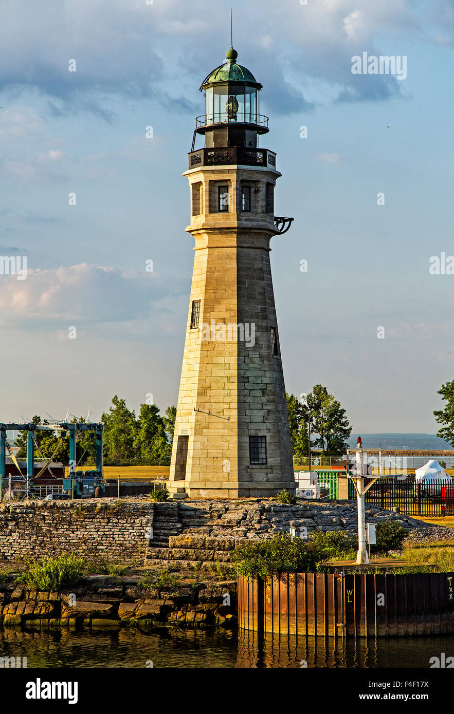 Buffalo main lighthouse hi-res stock photography and images - Alamy