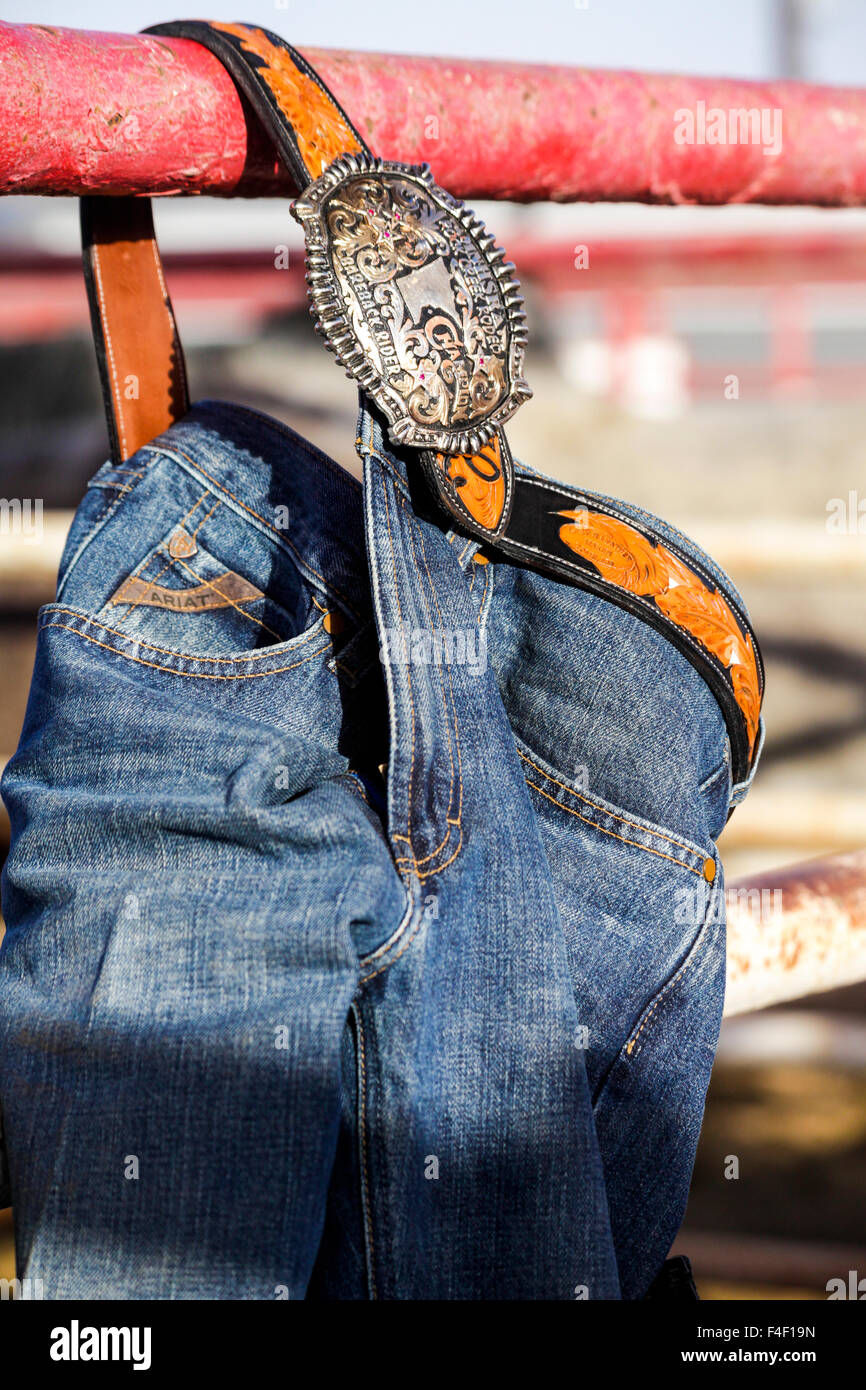 Western belt buckle close up hi-res stock photography and images - Alamy