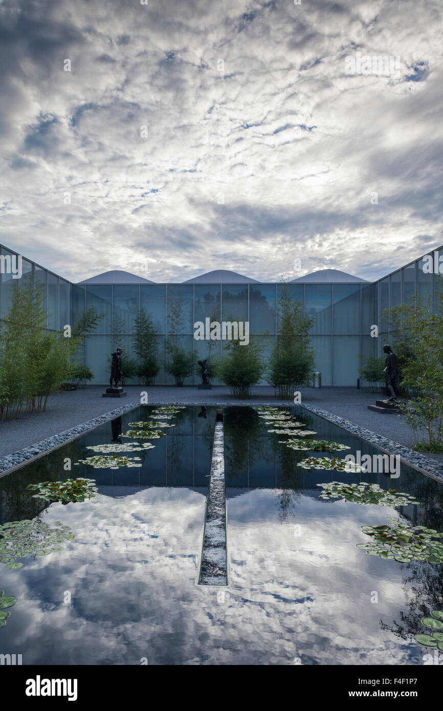North Carolina, Raleigh, North Carolina Museum of Art, reflecting pool ...