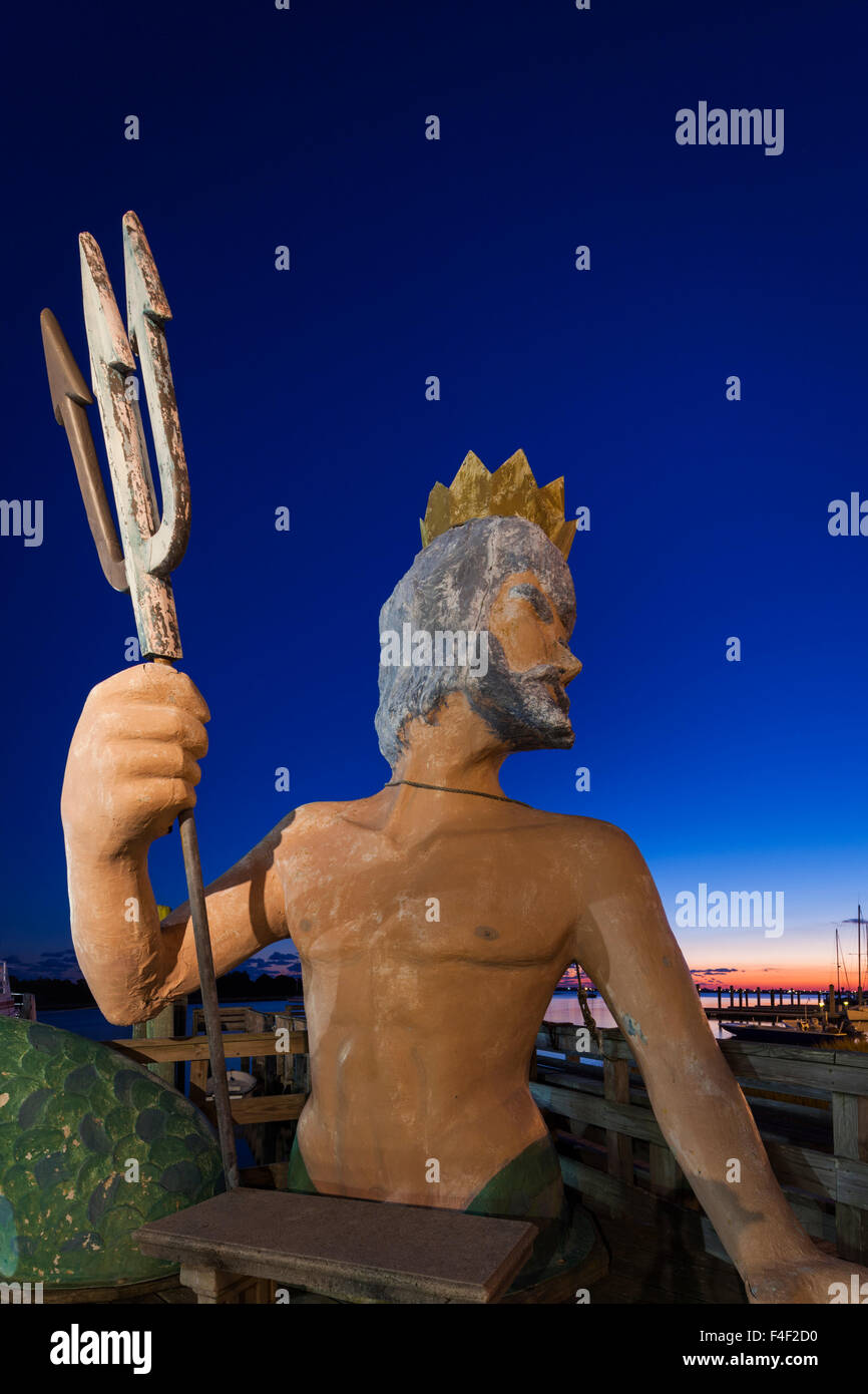 North Carolina, Morehead City, waterfront, dusk, statue of God of the ...