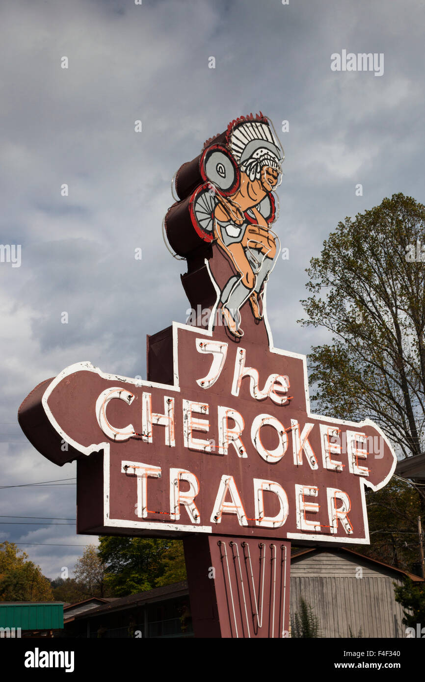North Carolina, Cherokee, Cherokee Indian Reservation, Native American ...