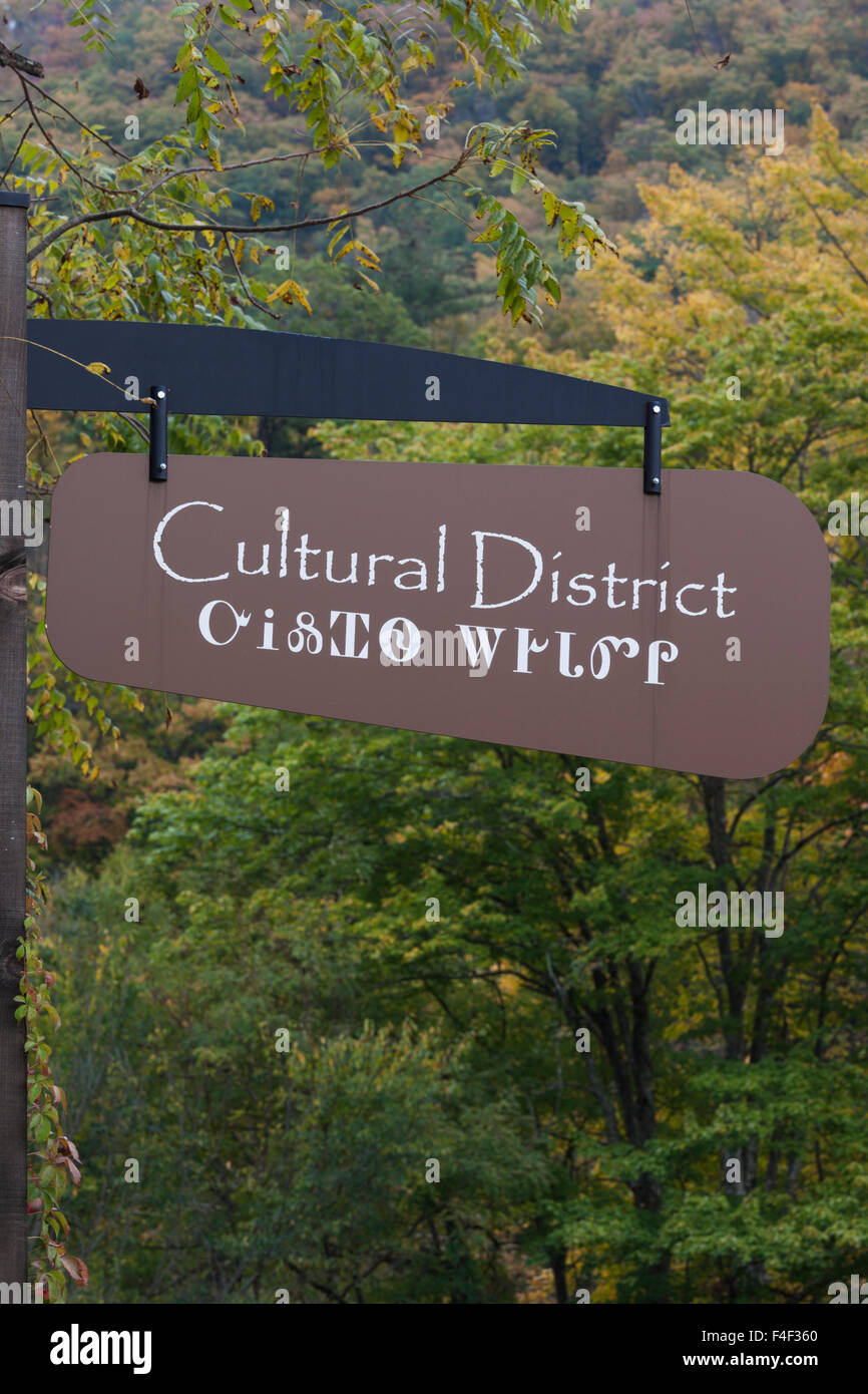 Cherokee language sign hi-res stock photography and images - Alamy