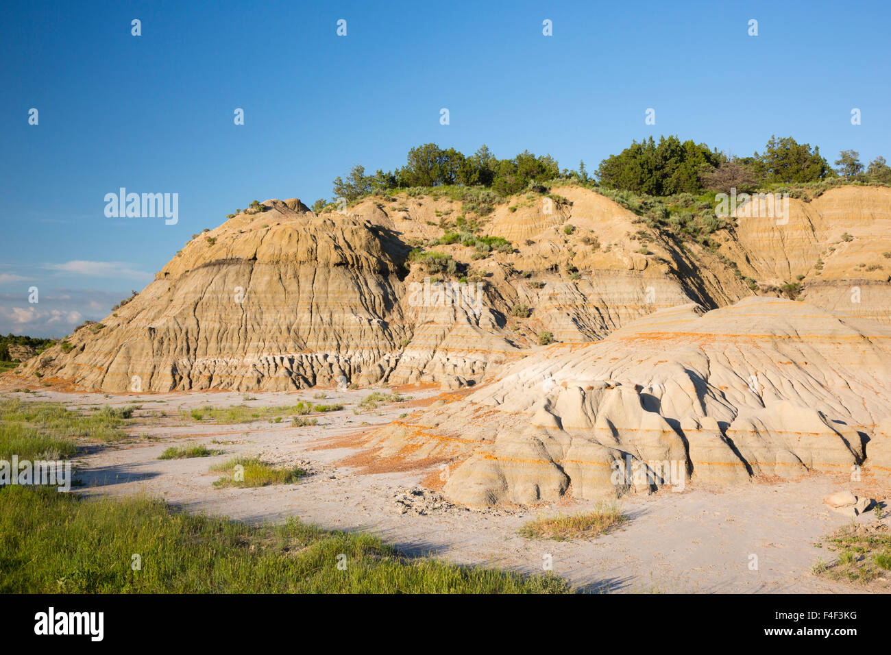 USA, North Dakota, Theodore Roosevelt National Park, Eroded clay ...