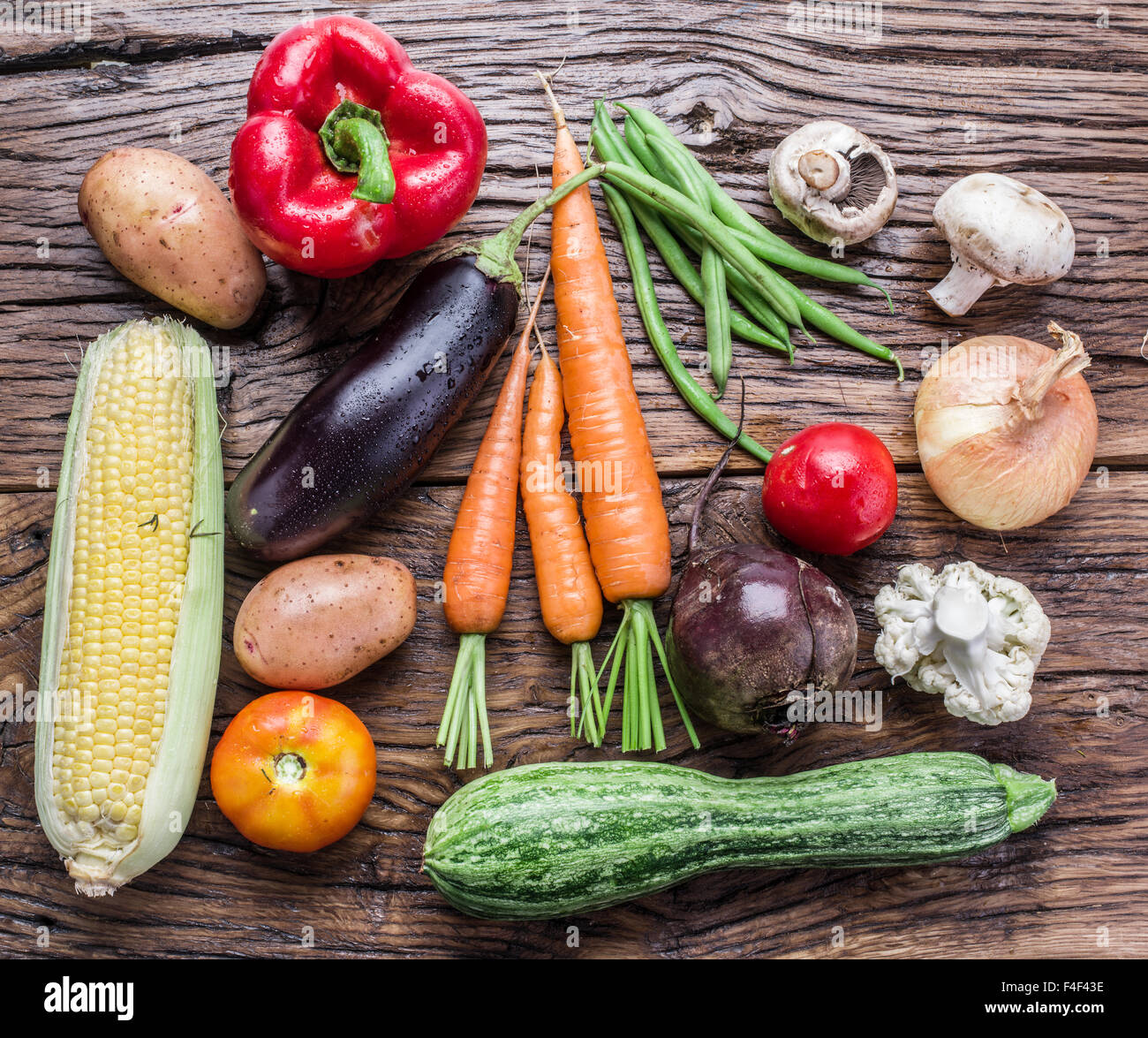 Tomato and carrot vegetables hi-res stock photography and images - Alamy
