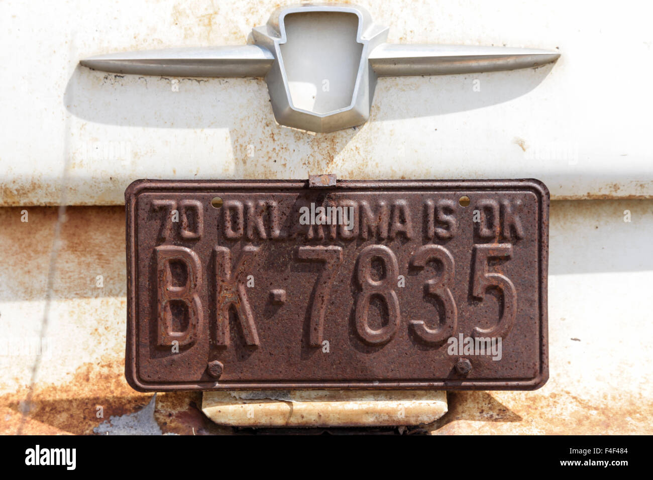 Rusted license plate, Texola, Texas Oklahoma border, USA. Route 66 ...