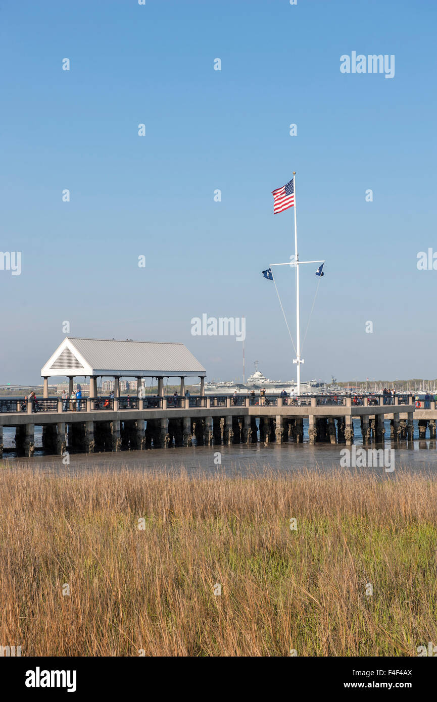 USA, South Carolina, Charleston, Vendue Wharf, Waterfront park Stock ...