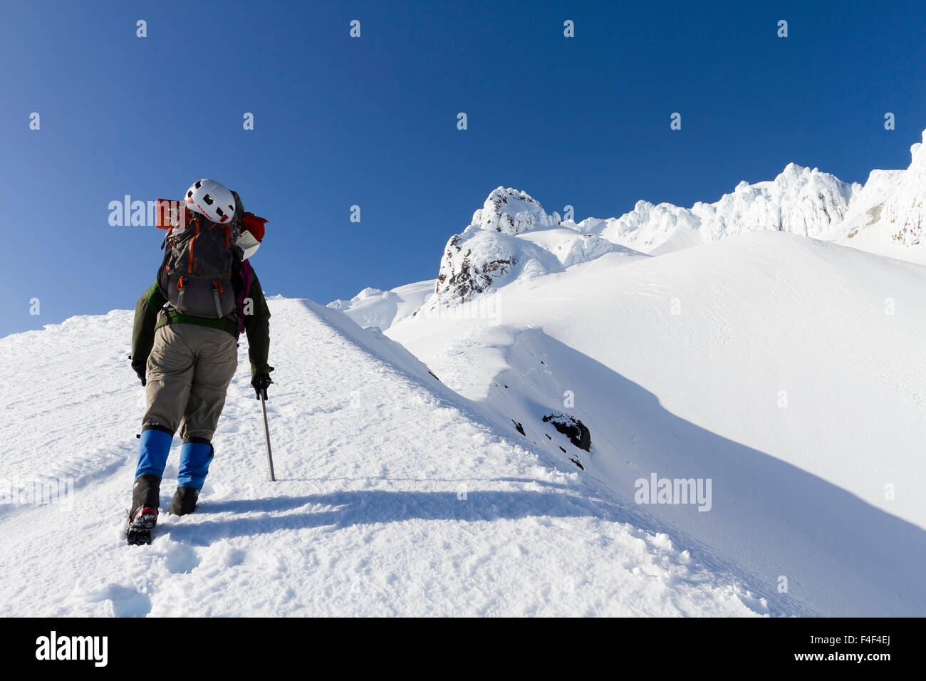 USA, Oregon, Mount Hood, mountain climb of the Hogsback route (MR Stock ...