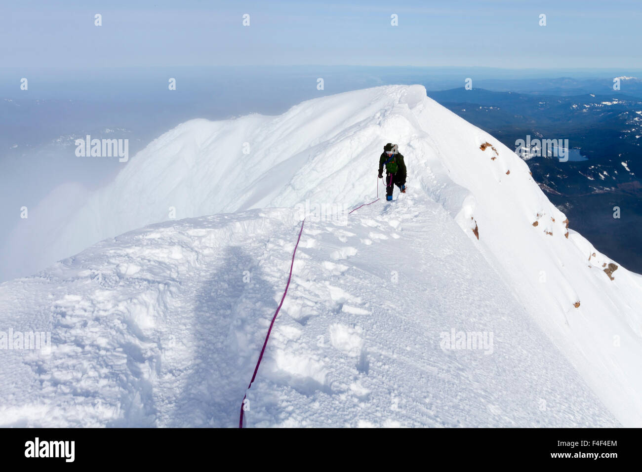USA, Oregon, Mount Hood, mountain climb of the Hogsback route the ...
