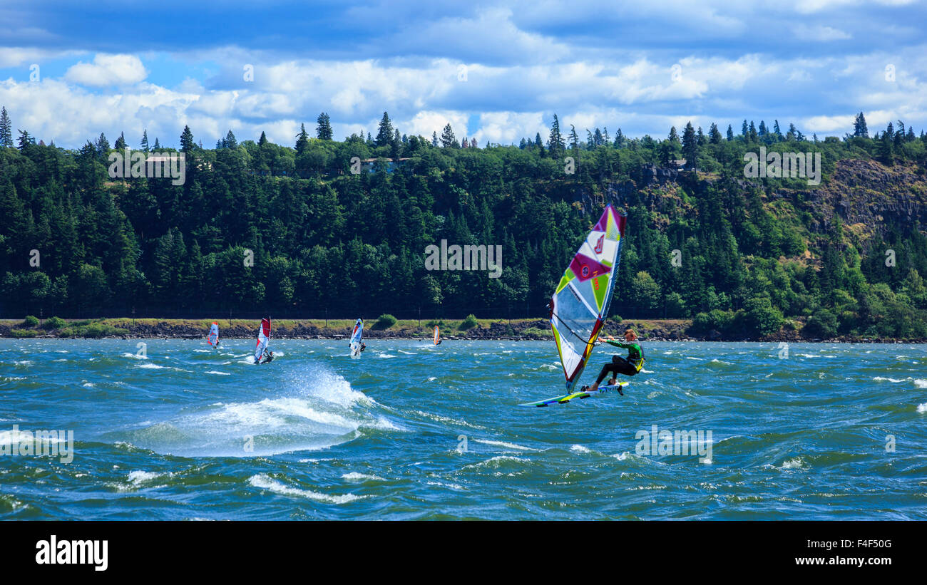 Hood river oregon windsurf hi-res stock photography and images - Alamy