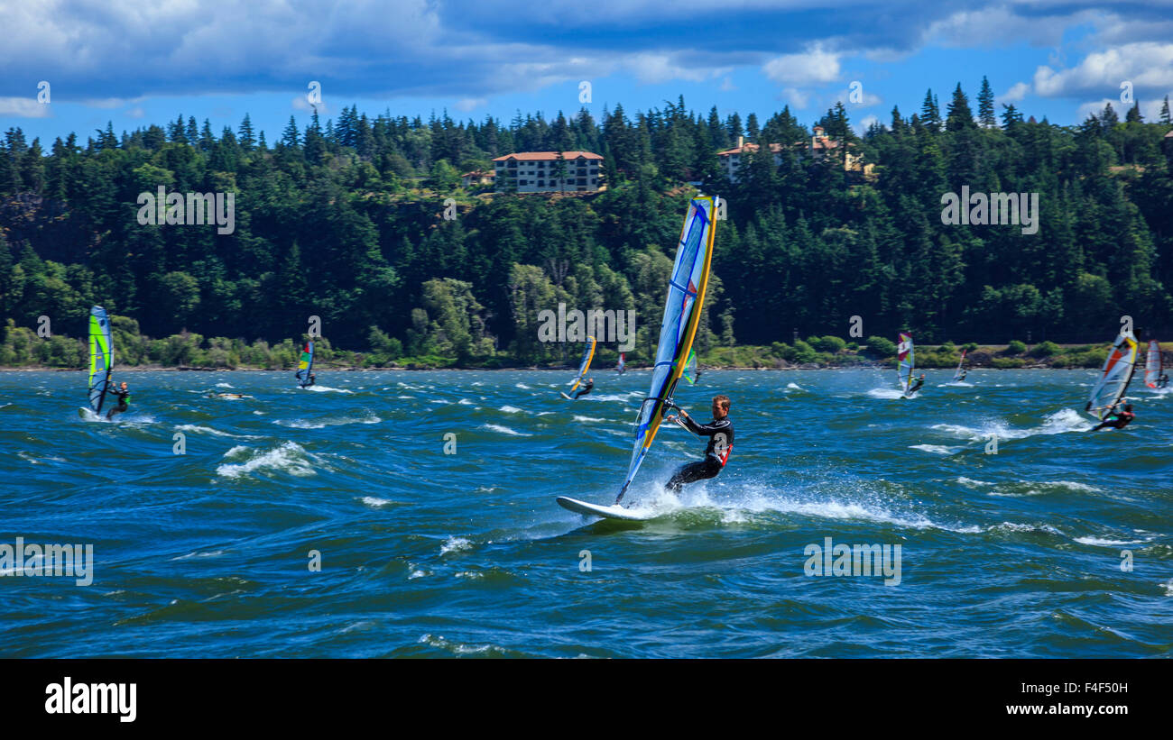 Hood river oregon windsurf hi-res stock photography and images - Alamy