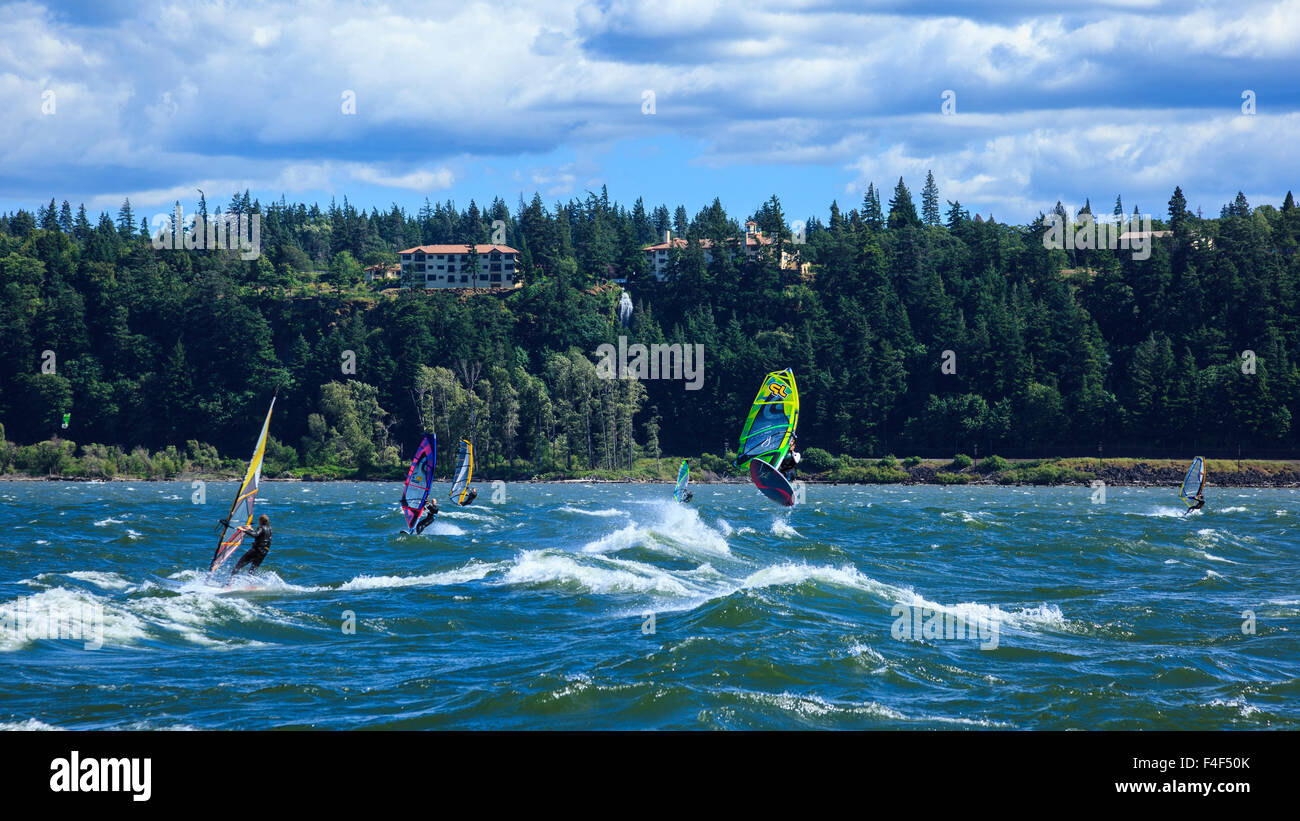 Hood river oregon windsurf hi-res stock photography and images - Alamy