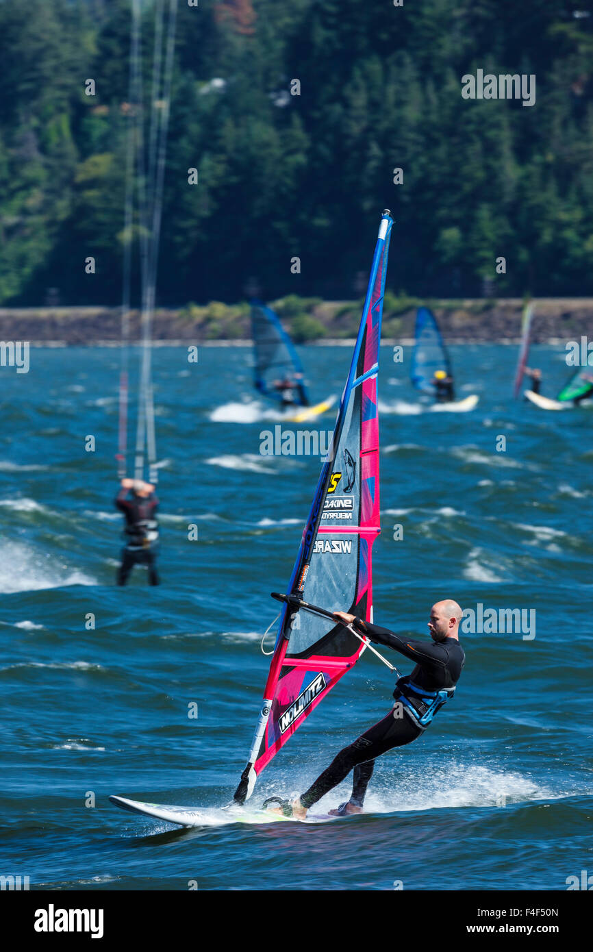 Hood river oregon windsurf hi-res stock photography and images - Alamy