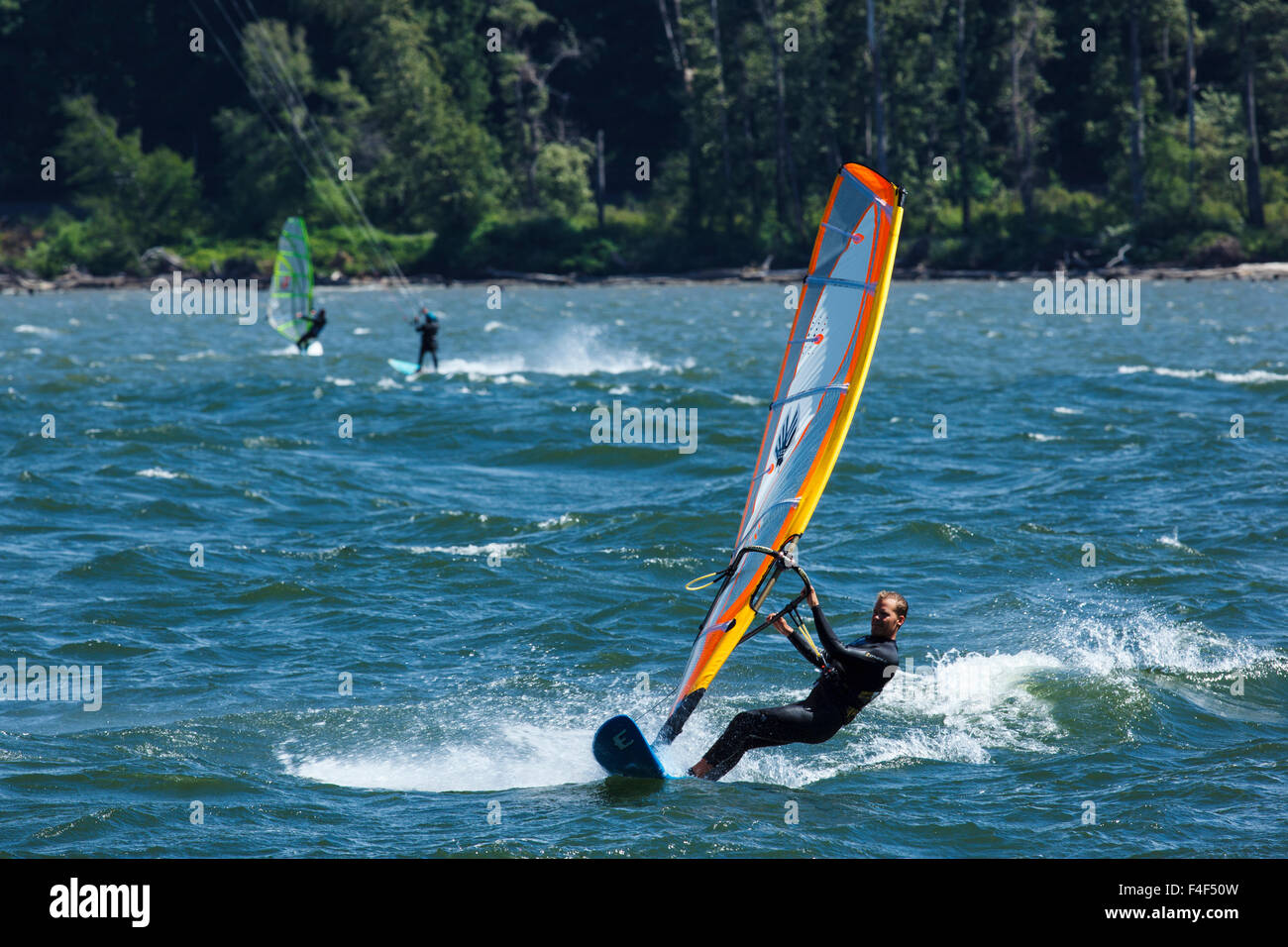 Hood river oregon windsurf hi-res stock photography and images - Alamy