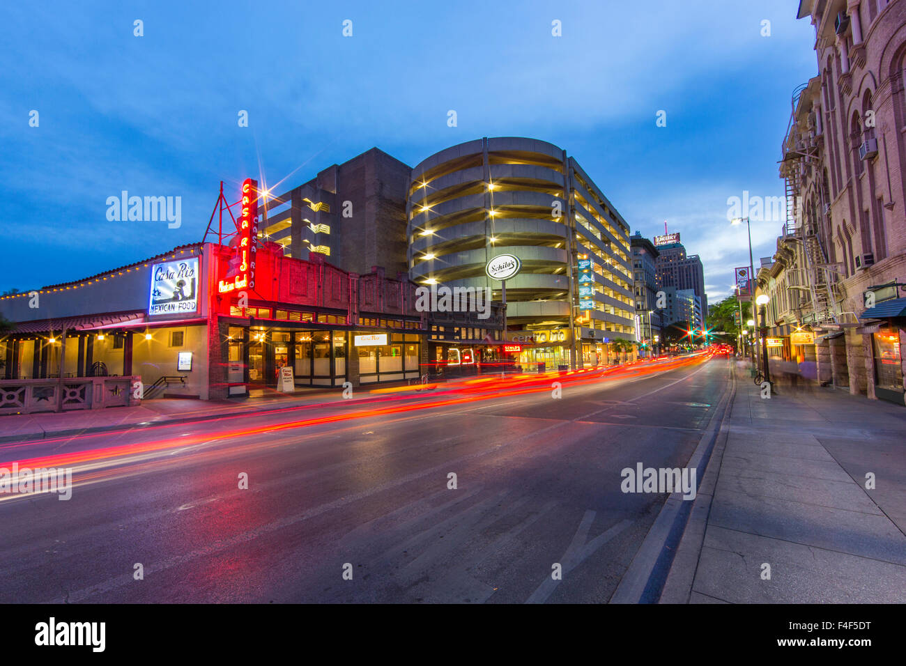 Texas street lights hi-res stock photography and images - Alamy
