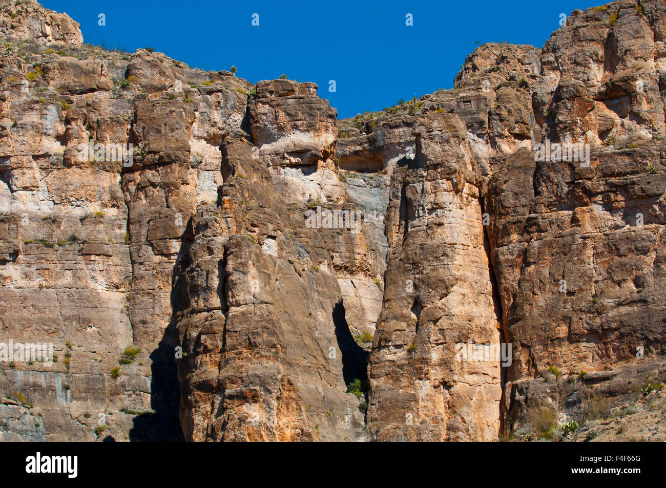 USA, Texas, Big Bend National Park, Ernst Basin Ridge Along Old Ore ...