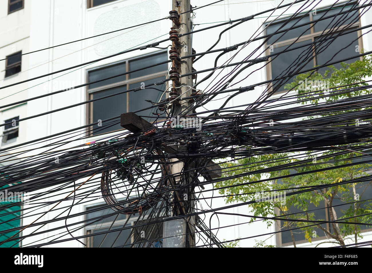 Electric line post communication hi-res stock photography and images ...