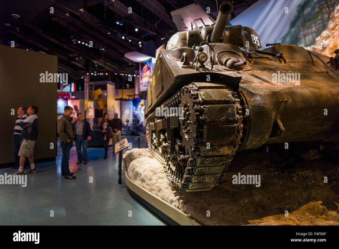 Sherman tank 1945 hi-res stock photography and images - Alamy