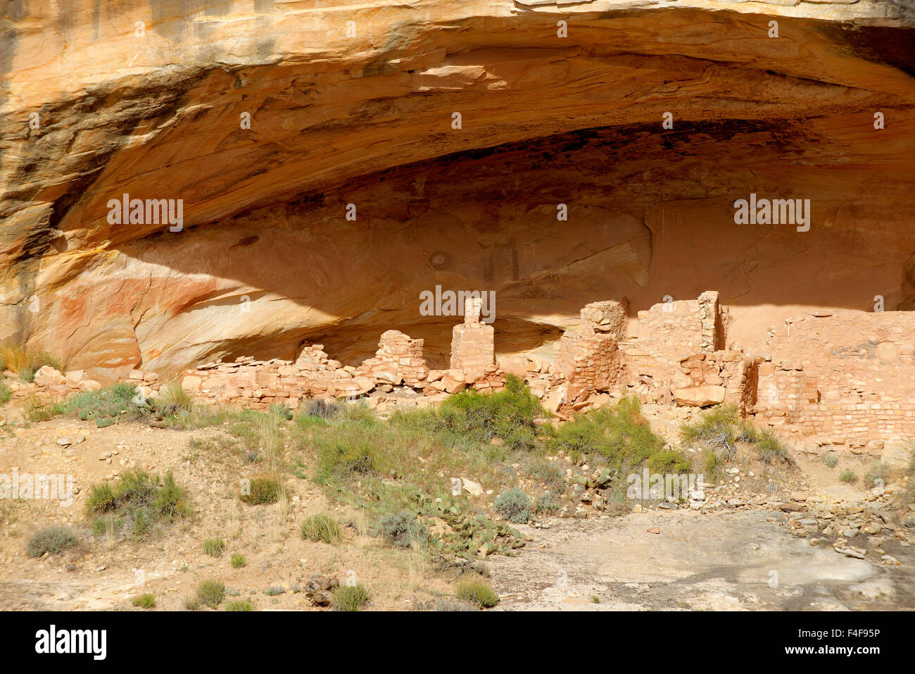 Butler Wash ruins, near Comb Ridge, a short hike from UT95. This ...