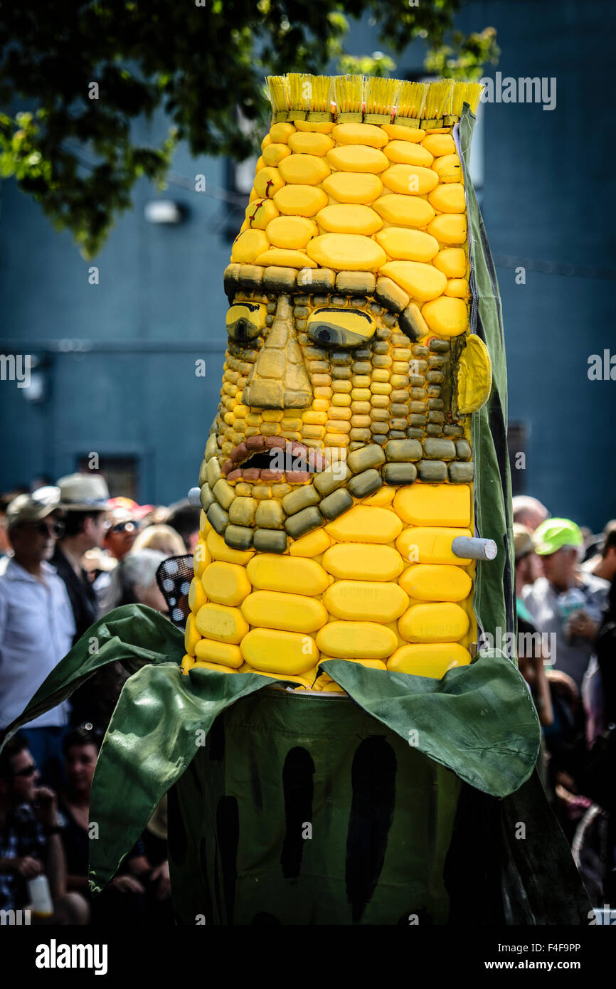 Seattle summer solstice parade hi-res stock photography and images - Alamy