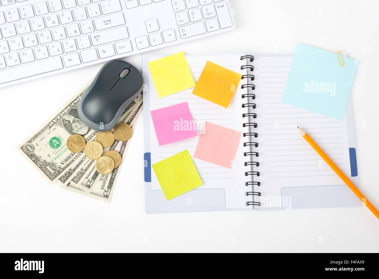 Keyboard with magnifier and sticker Stock Photo - Alamy