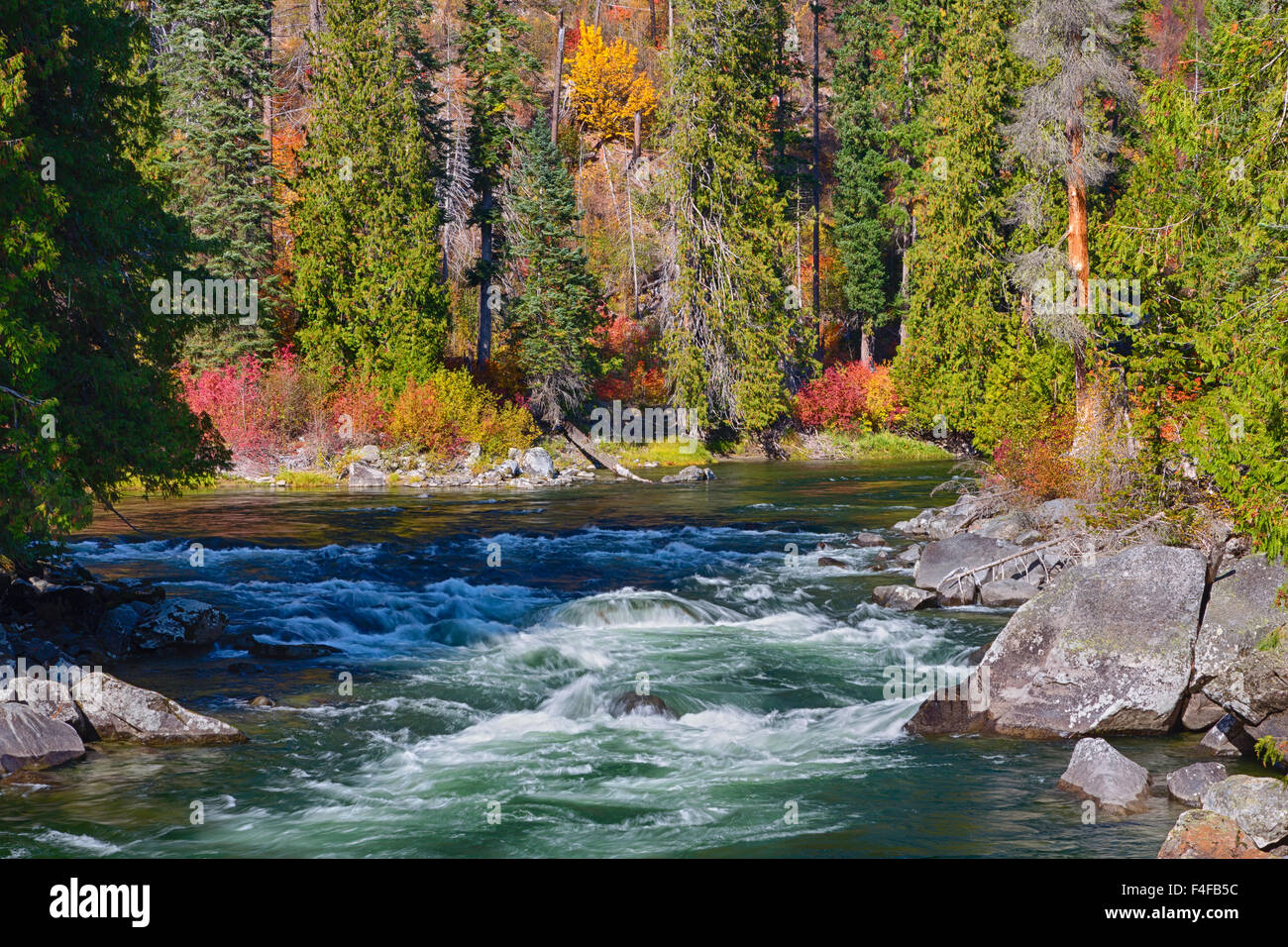 USA, Washington, Wenatchee National Forest, Tumwater Canyon, Wenatchee ...