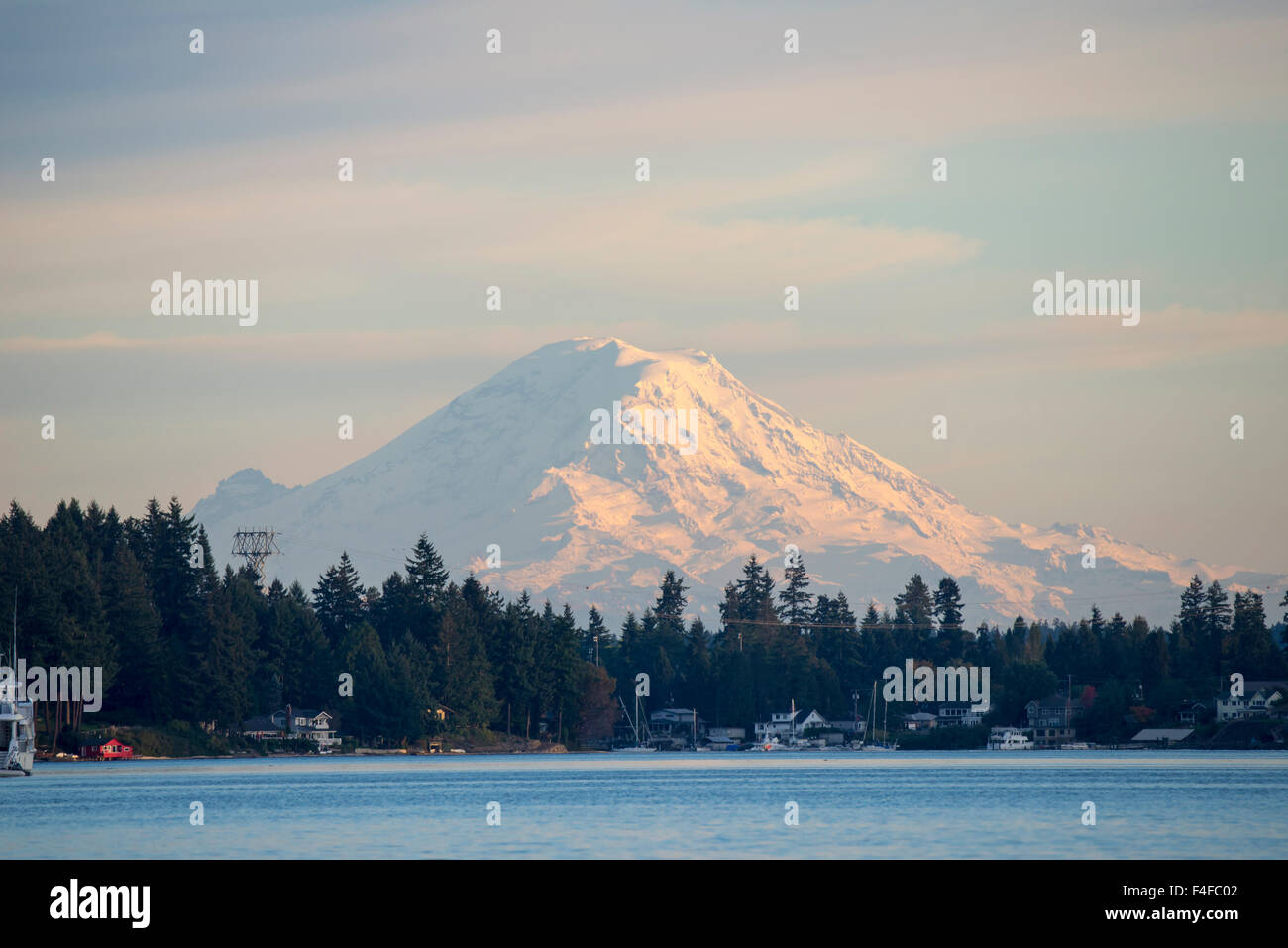 USA, Washington State, View of Mount Rainier Stock Photo - Alamy