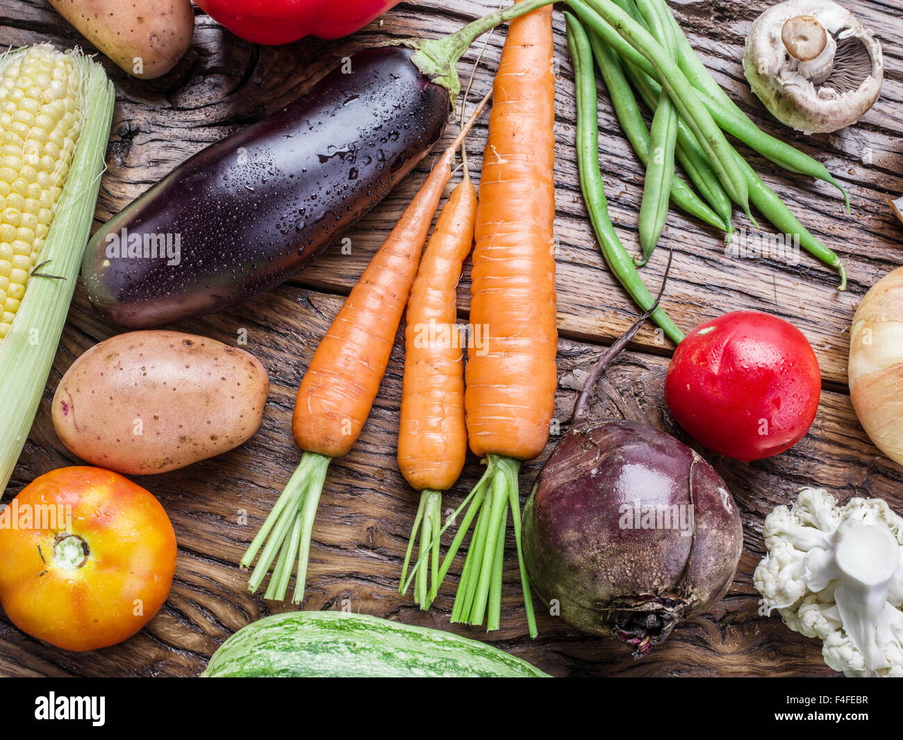 Carrot harvest tomato vegetables hi-res stock photography and images ...