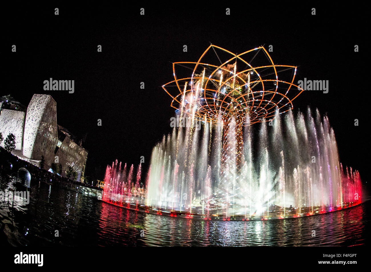 Expo Milano 2015, The Tree Of Life Rho Milan, Italy © Roberto Finizio ...