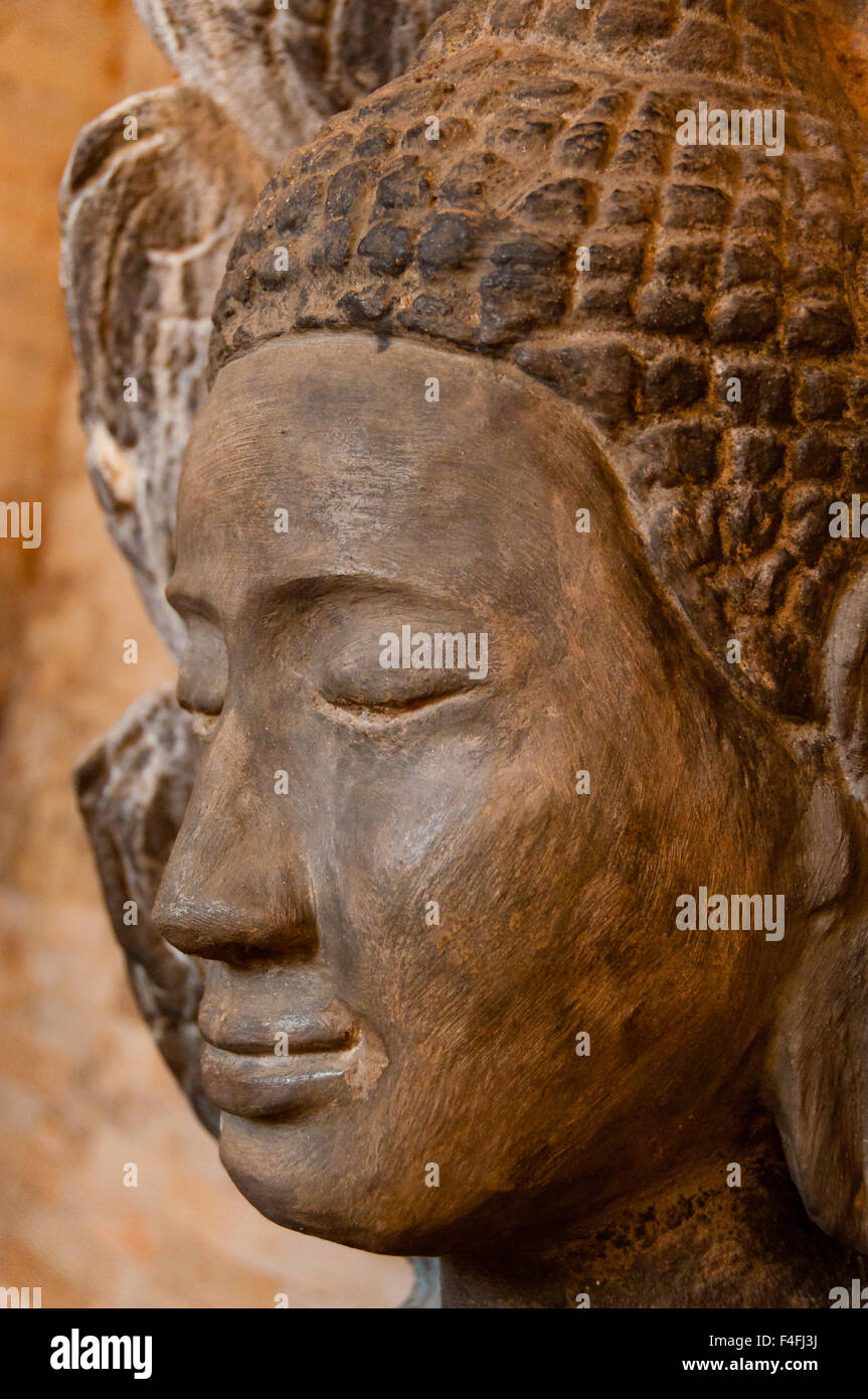 Front face close hi-res stock photography and images - Alamy