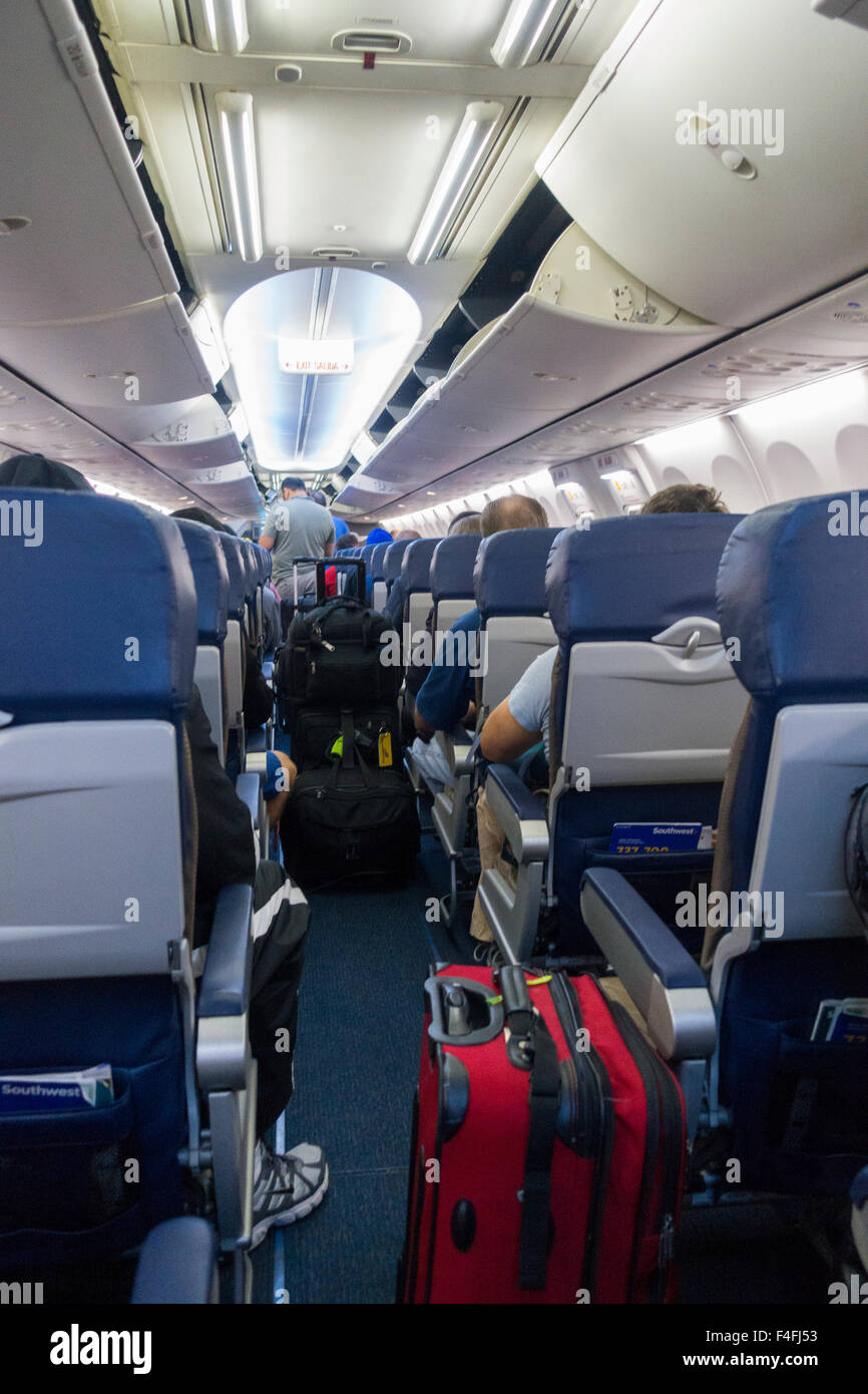 airplane passengers disembarking Stock Photo - Alamy